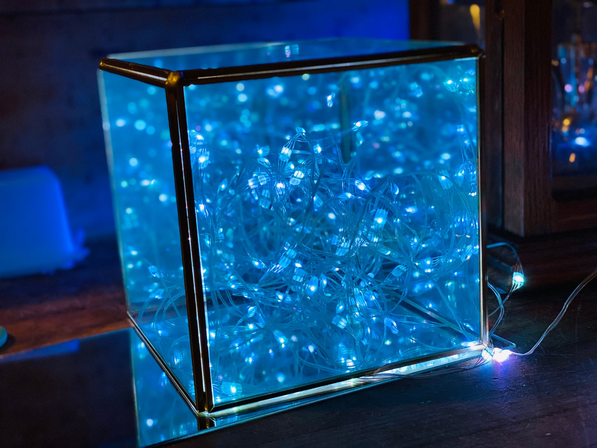 DIY Infinity Cubes – Embracing the Spectrum